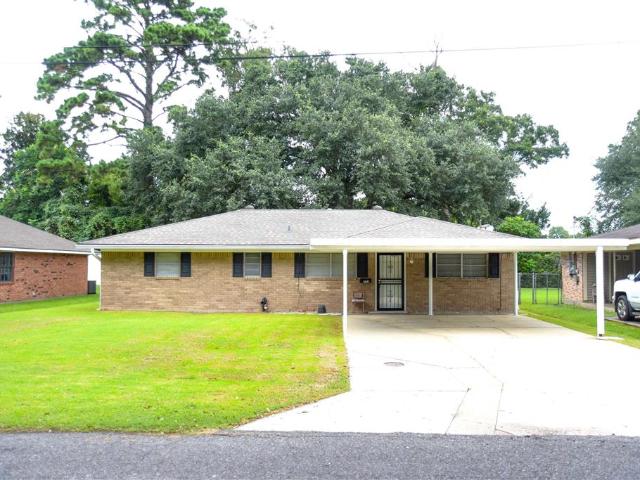 722 E Division St, Jennings, LA 70546 | MLS #SWL25100 | Compass