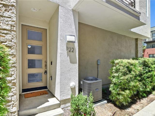 722 Ellis Dr
