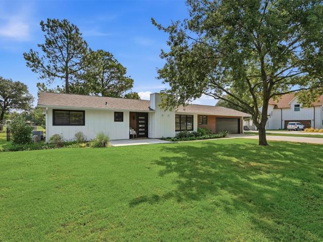 722 Kiowa Drive W