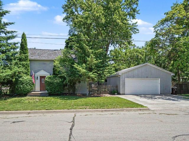 722 N University Avenue