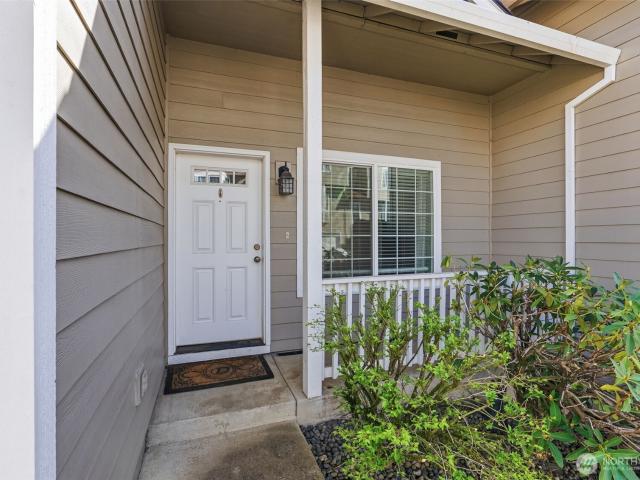 722 NW Meadow Ridge Ln, Camas, WA 98607 | MLS #2497 | Compass