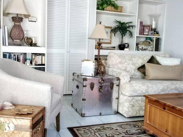 722 S Boulevard of the Presidents, Unit 201, Sarasota, FL 34236 | MLS #O6394 | Compass