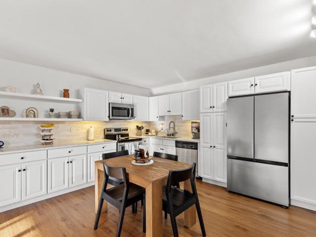 722 Sunny Pine Way Apt D1, Greenacres, FL 33415