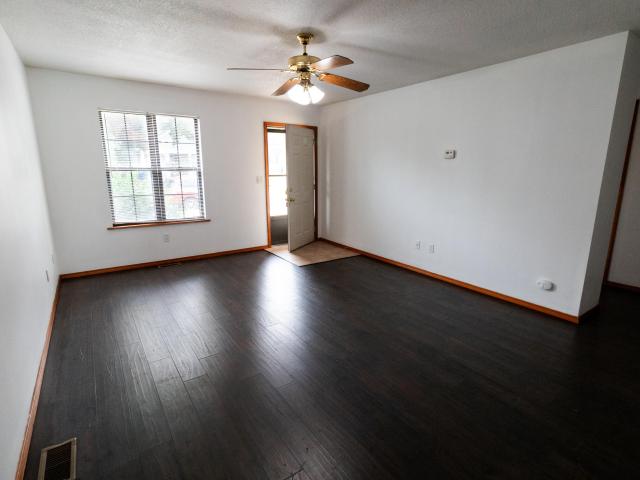 722 W 4th Street