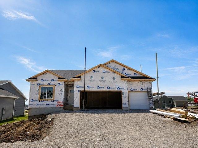 722 W Wright Rd, Norwalk, IA 50211