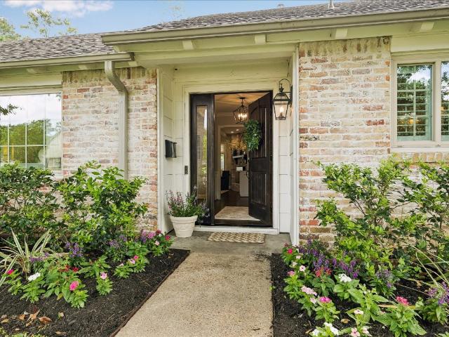 722 W Forest Dr, Houston, TX 77079 | MLS #12258 | Compass