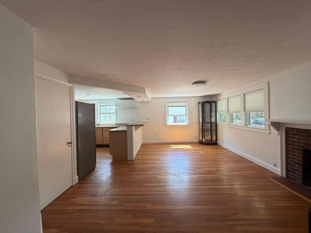 722 Vfw Pkwy, Boston, US, MA