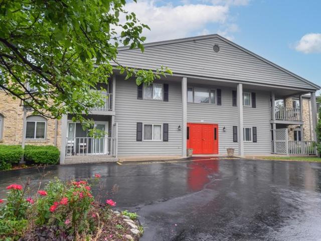 7234 N Green Bay Ave Unit 105, Glendale, WI 53209