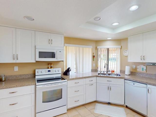 72350 Rim Drive