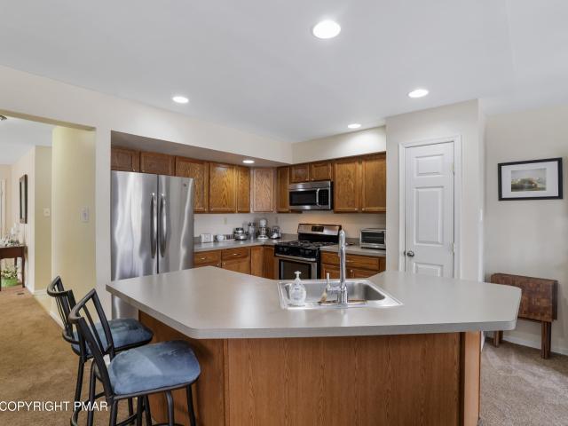 7235 Blushingwood Grove