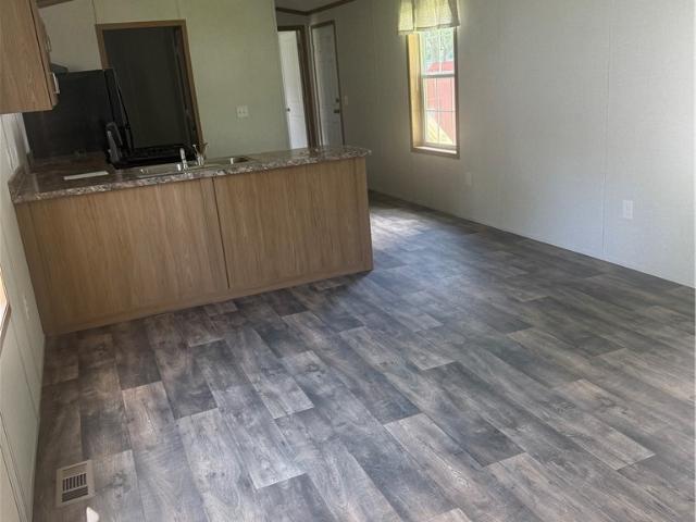 7235 Telephone Road #9