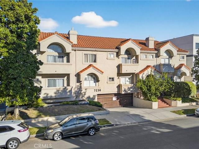 7236 Amigo Ave Unit 101, Reseda, CA 91335