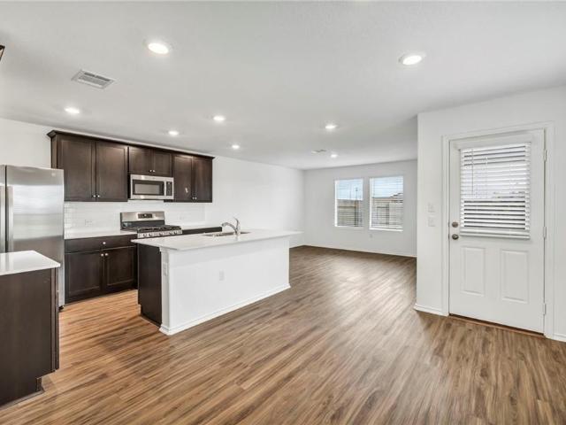 7236 Dancing Wind Ln, Del Valle, TX 78617 | MLS #6531