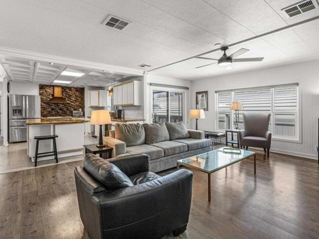 7236 San Benito St Unit 355, Carlsbad, CA 92011