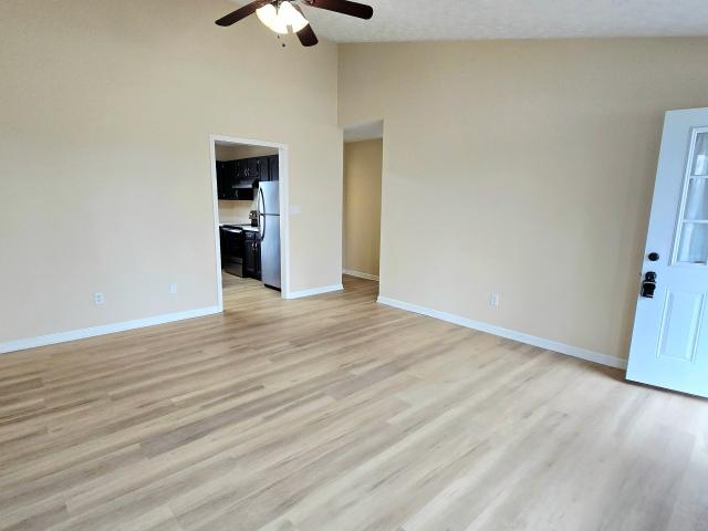 7237 E Buddy Lane