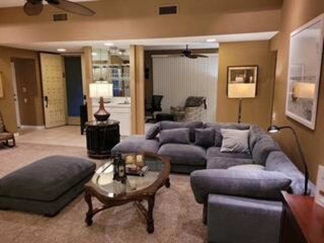 72385 Beverly Way