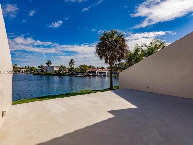 7238 Jacaranda Ln, Miami Lakes, FL 33014 | MLS #A11992 | Compass