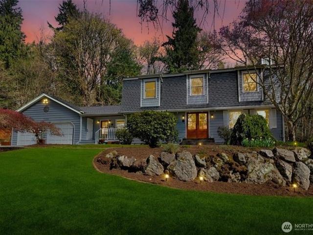 7238 Lakemont Blvd SE, Bellevue, WA 98006