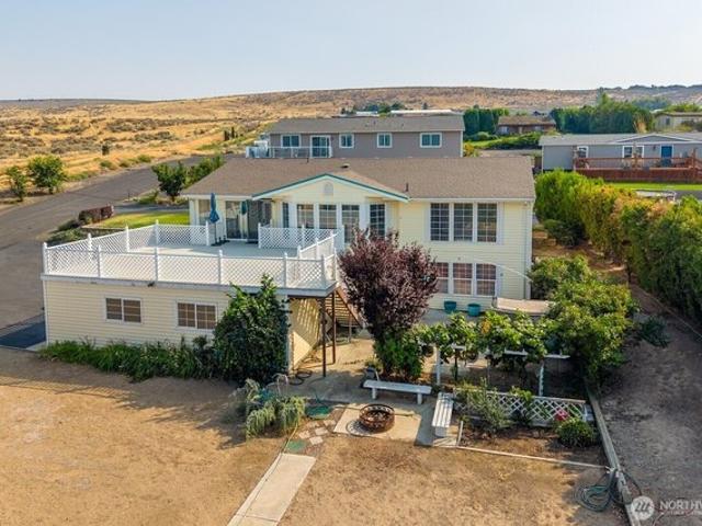 7239 Bayview Ave, Othello, WA 99344