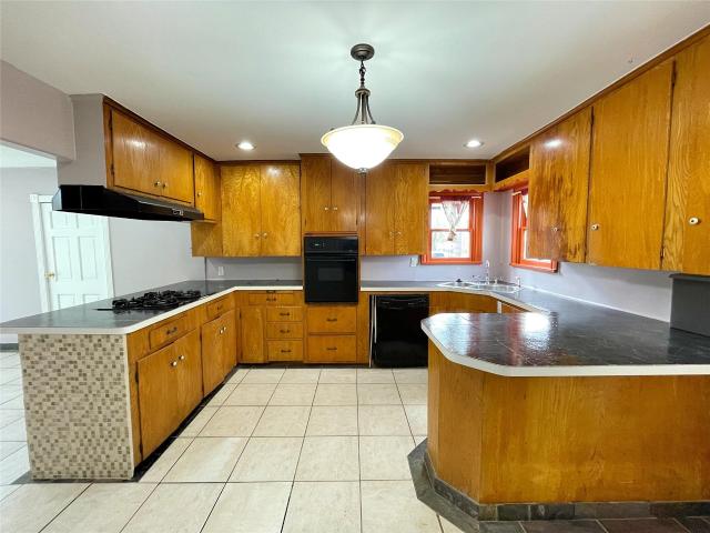 7230 Sims Dr, Houston, TX 77061 | MLS #82190 | Compass