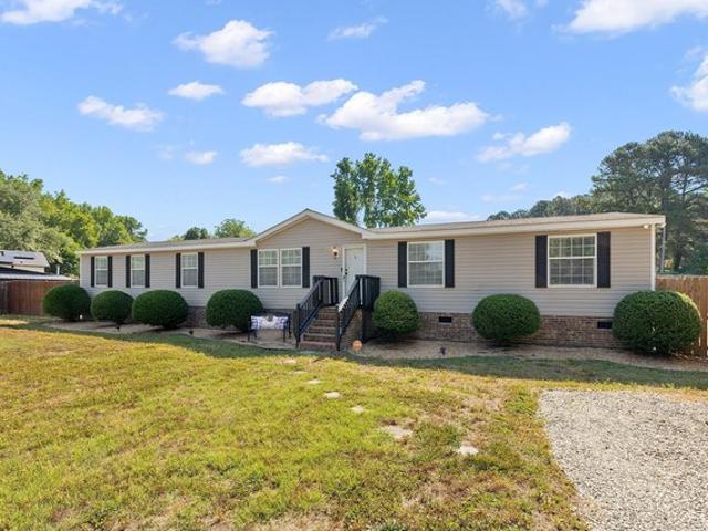 7232 Campsite Dr, Wendell, NC 27591