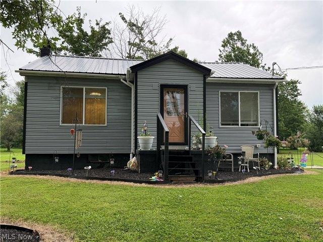 7232 State Route 46, Cortland, OH 44410