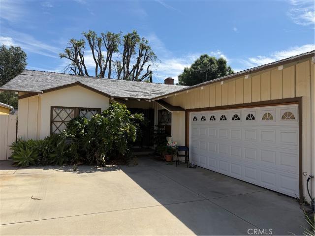 7232 Zelzah Ave, Reseda, CA 91335 | Compass