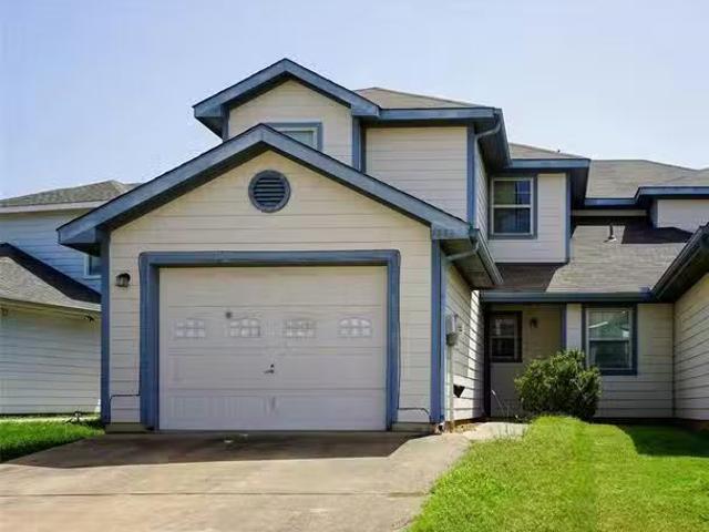 7233 IRISH VALLEY TRL, FORT WORTH, TX 76123 Condo/Townhome For.