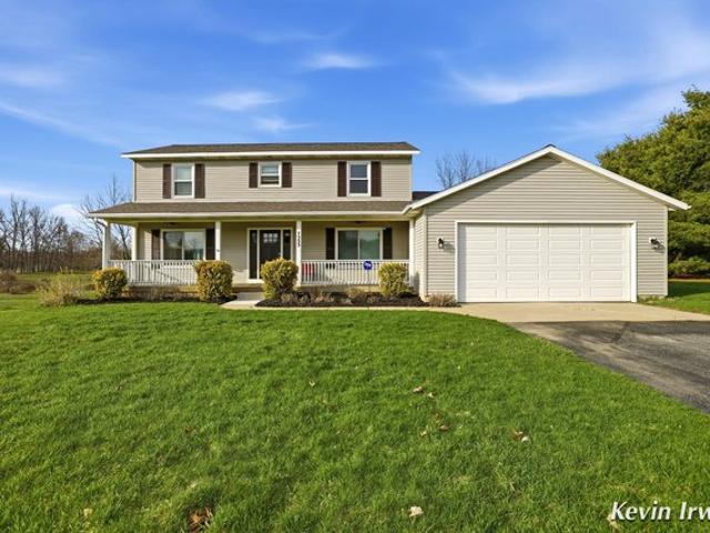 7233 Russet Trl NE, Rockford, MI 49341
