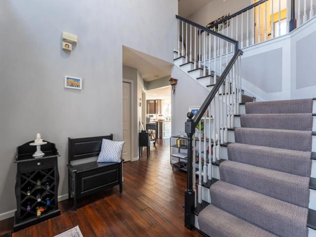 723 36th Street W