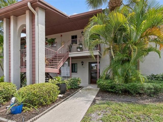 723 83rd Ave N Apt 104, Saint Petersburg, FL 33702