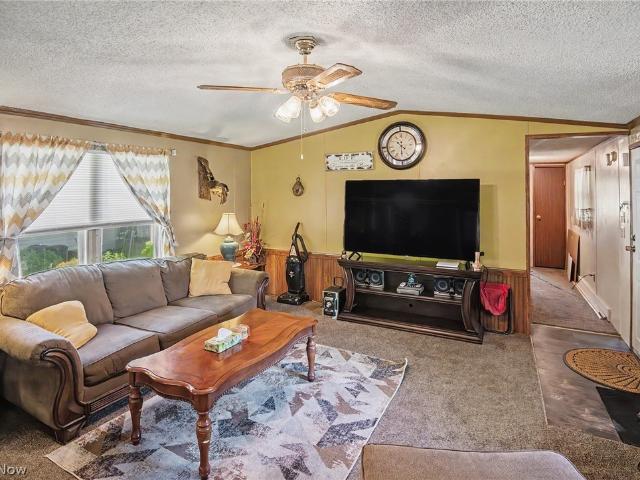 723 Country Pines Drive SW