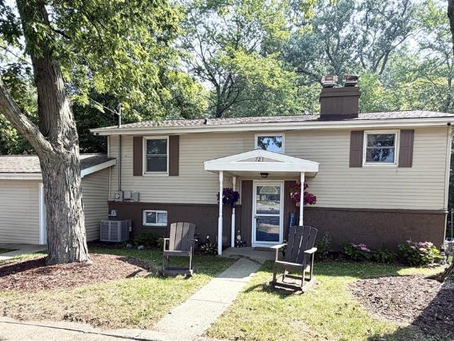 723 Arbor Court