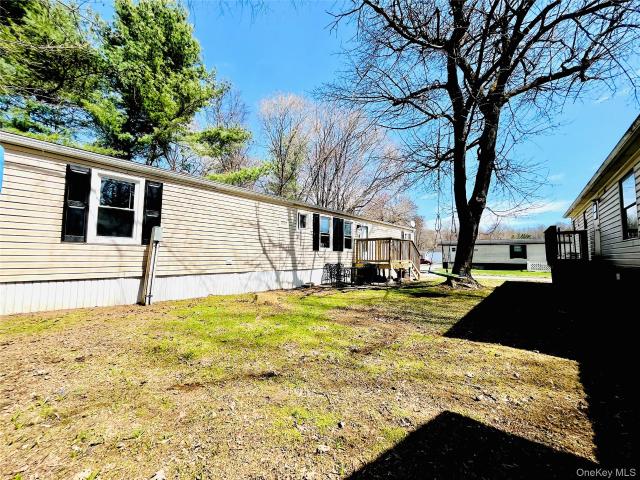 723 Beekman Road 42