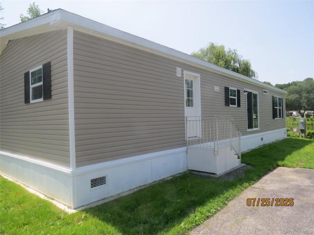 723 Beekman Road 70