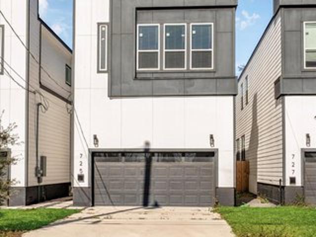 723 E 37th St, Houston, TX 77022