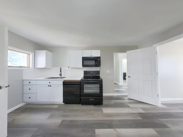 723 E Hwy 14