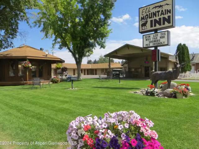 723 E Market St, Meeker, CO 81641 MLS 184851