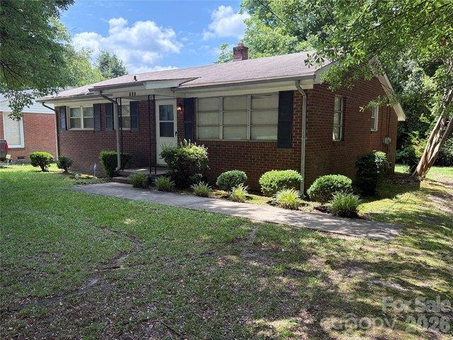 723 Kings Mountain St, Clover, SC 29710
