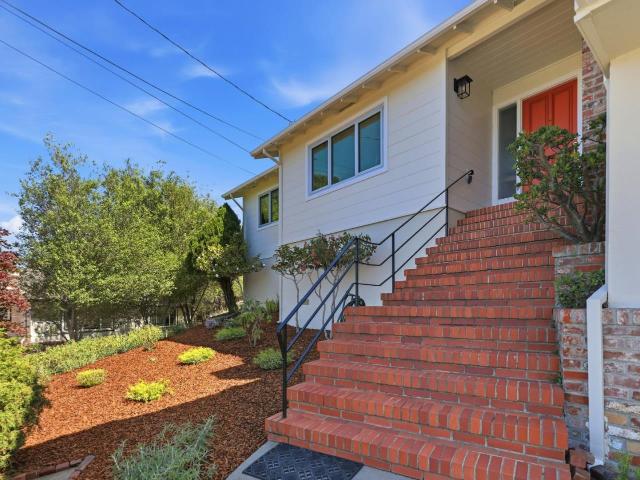 723 Linda Court