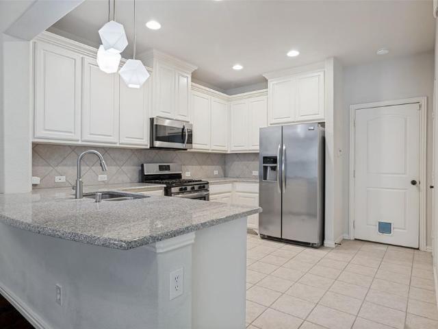 723 Matthew Place
