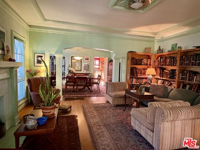 723 N Orange Dr, Los Angeles, CA 90038 | MLS #26666 | Compass