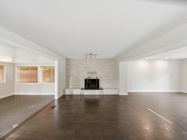 723 N Spyglass Way