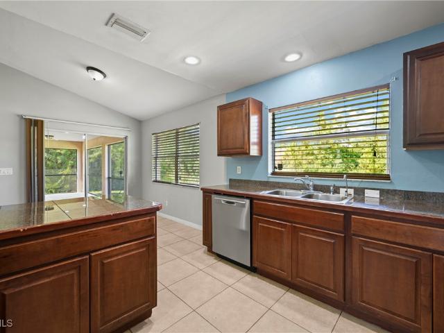 723 Newell St E, Lehigh Acres, FL 33974 | MLS #2025018 | Compass