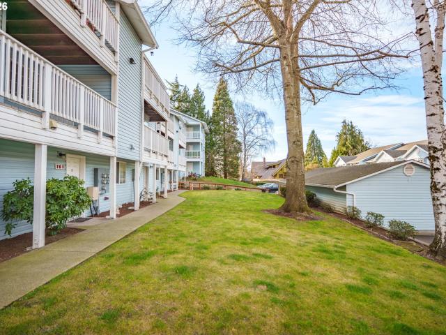 723 se 60th ave