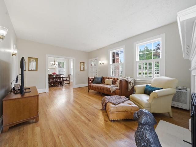 723 Sims Avenue