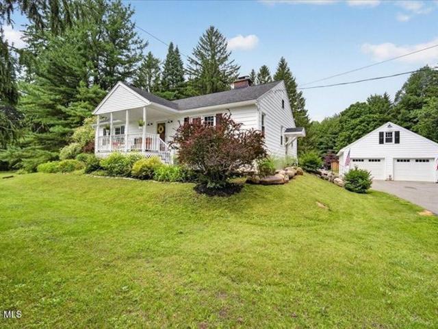 723 Swaggertown Rd, Charlton, NY 12302