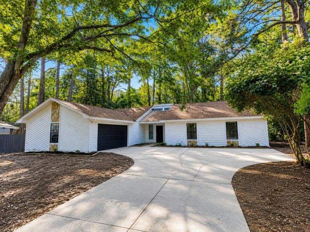 723 Prestwick Dr, Niceville, FL 32578