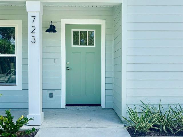 723 W 6th St, Augustine, FL 32084 | MLS #254827 | Compass
