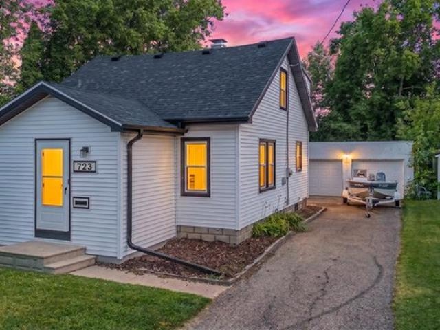 723 W Grant St, Appleton, WI 54914